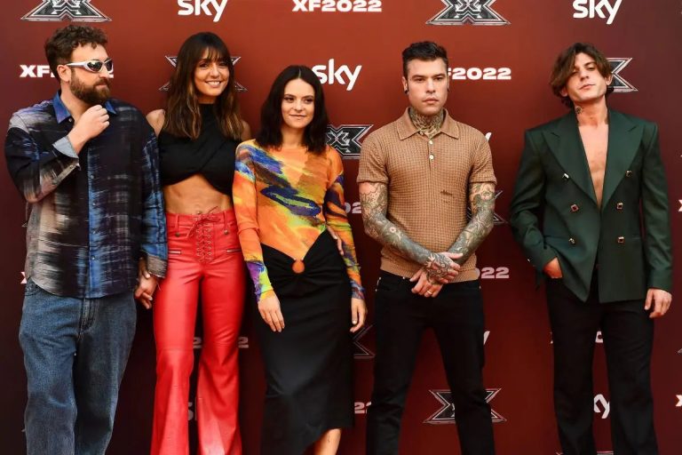 X Factor 2022, chi arriverà ai Live? I pronostici sui quattro team, tra ...