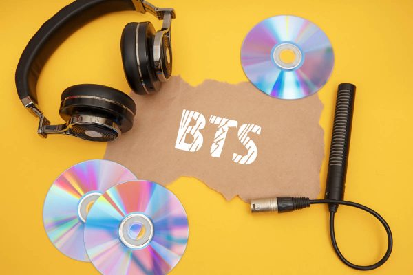 BTS: RM debutta da solista con l'album Indigo